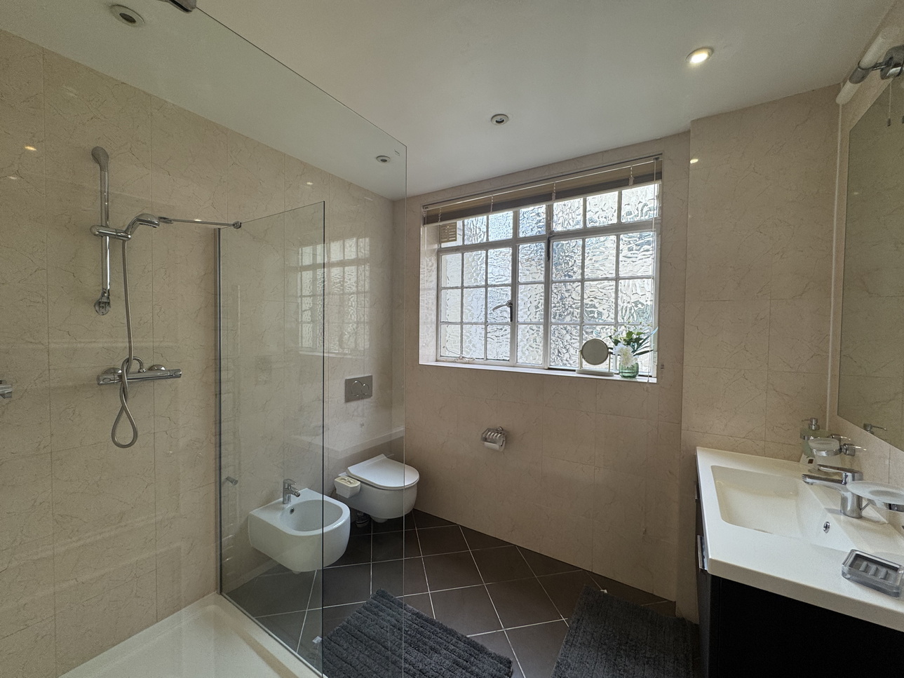 Available Now - RR Properties